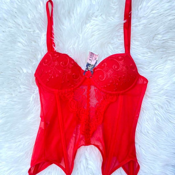 American Vintage | Intimates & Sleepwear | Amazing True Vintage ...